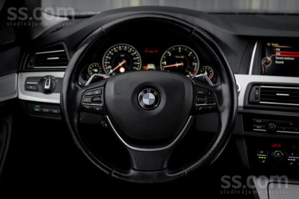 Brown BMW 530 2015 in Liepaja, with an engine capacity of 3.00 L and mileage of 298 thousand km for 10500 €, photo 10 on AUTOMOTO.COM.LV