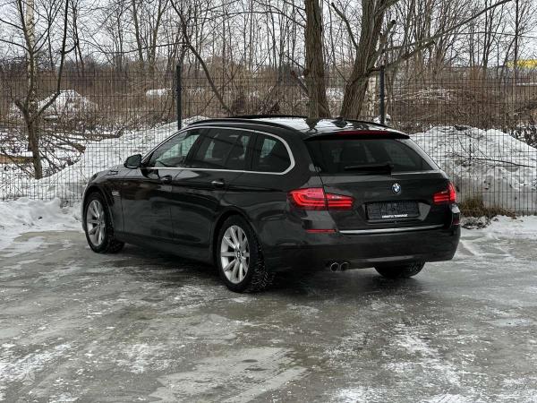 Brown BMW 530 2016 in Vilnius, with an engine capacity of 2.99 L and mileage of 282 thousand km for 10490 €, photo 5 on AUTOMOTO.COM.LV