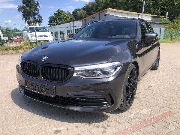 Brown BMW 530 2018 in Utena, with an engine capacity of 2.99 L and mileage of 221 thousand km for 17350 €, photo 2 on AUTOMOTO.COM.LV