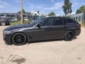Brown BMW 530 2018 in Utena, with an engine capacity of 2.99 L and mileage of 221 thousand km for 17350 €, photo 4 on AUTOMOTO.COM.LV