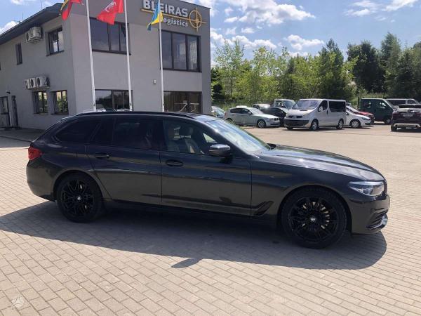 Brown BMW 530 2018 in Utena, with an engine capacity of 2.99 L and mileage of 221 thousand km for 17350 €, photo 10 on AUTOMOTO.COM.LV