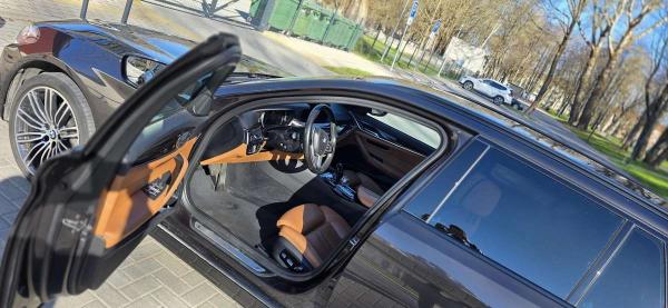 Brūns BMW 530 2018 Klaipėda, ar dzinēja tilpumu 2.99 L un nobraukumu 149 tūkst. km par 21200 €, foto 5 vietnē AUTOMOTO.COM.LV
