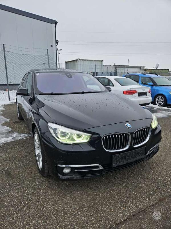 Melns BMW 530 Gran Turismo 2014 Anykščiai, ar dzinēja tilpumu 3.00 L un nobraukumu 336 tūkst. km par 11500 €, foto 2 vietnē AUTOMOTO.COM.LV