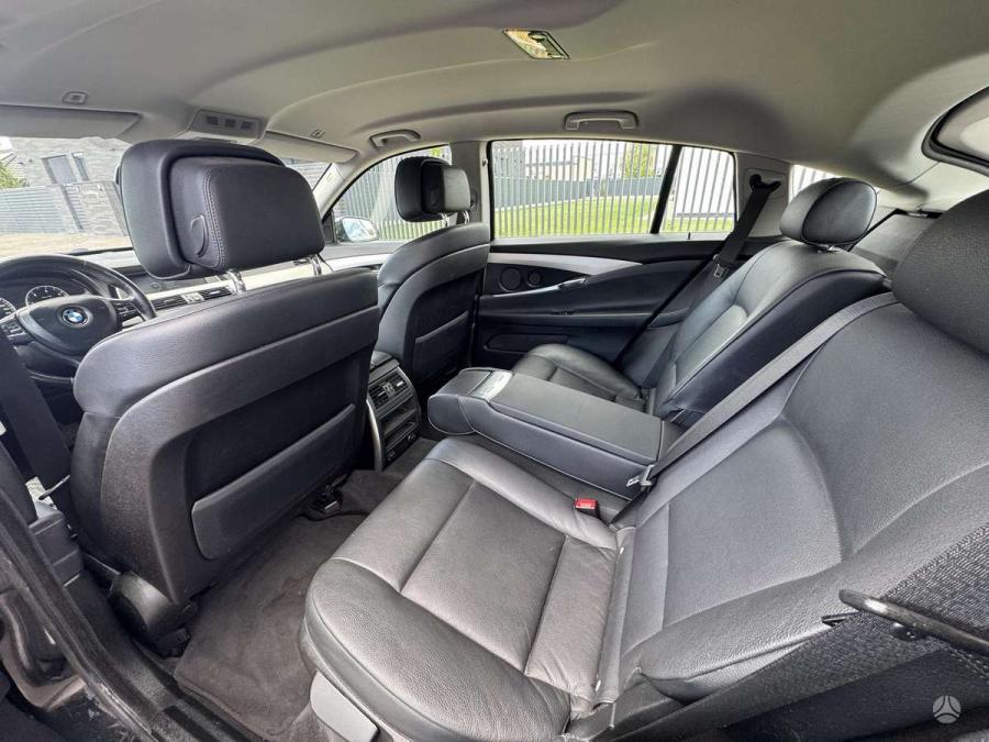 Black BMW 530 Gran Turismo 2009 in Kaunas, with an engine capacity of 2.99 L and mileage of 299 thousand km for 6250 €, photo 7 on AUTOMOTO.COM.LV
