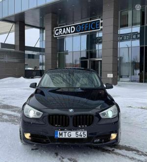 Melns BMW 530 Gran Turismo 2010 Viļņa, ar dzinēja tilpumu 2.99 L un nobraukumu 365 tūkst. km par 6800 €, foto 10 vietnē AUTOMOTO.COM.LV