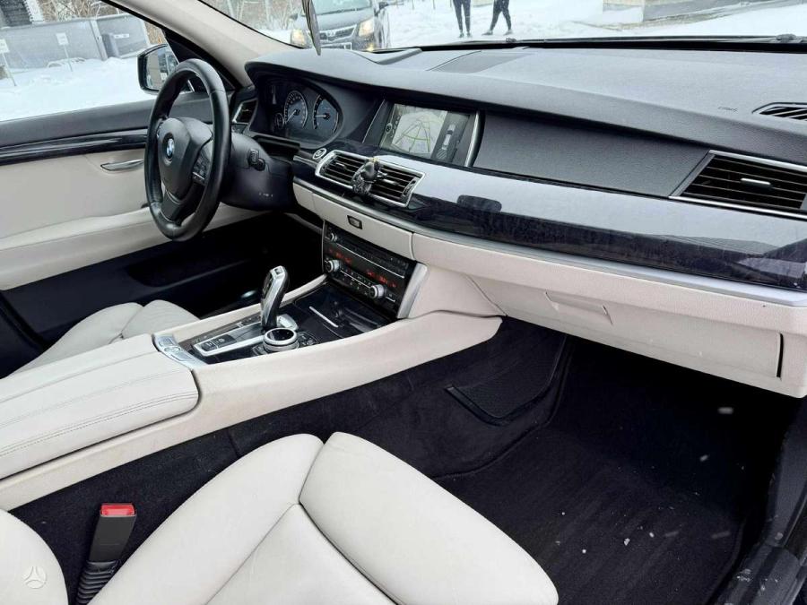 Melns BMW 530 Gran Turismo 2010 Viļņa, ar dzinēja tilpumu 2.99 L un nobraukumu 365 tūkst. km par 6800 €, foto 19 vietnē AUTOMOTO.COM.LV