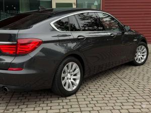 Melns BMW 530 Gran Turismo 2010 Klaipėda, ar dzinēja tilpumu 2.99 L un nobraukumu 294 tūkst. km par 8700 €, foto 10 vietnē AUTOMOTO.COM.LV