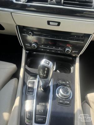 Melns BMW 530 Gran Turismo 2010 Viļņa, ar dzinēja tilpumu 3.00 L un nobraukumu 381 tūkst. km par 9450 €, foto 13 vietnē AUTOMOTO.COM.LV
