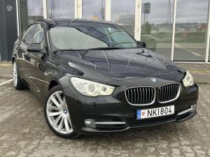 Melns BMW 530 Gran Turismo 2010 Viļņa, ar dzinēja tilpumu 2.99 L un nobraukumu 565 tūkst. km par 7000 €, foto  vietnē AUTOMOTO.COM.LV