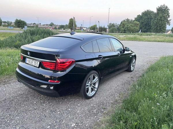 Melns BMW 530 Gran Turismo 2010 Šauļi, ar dzinēja tilpumu 2.99 L un nobraukumu 390 tūkst. km par 9500 €, foto 5 vietnē AUTOMOTO.COM.LV