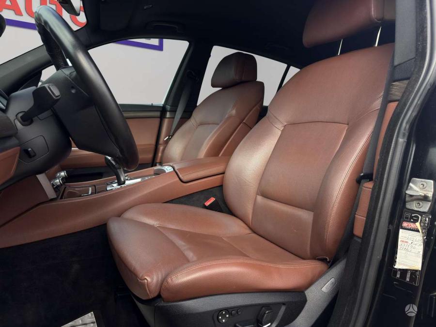 Черный БМВ 530 Gran Turismo 2010 в Каунас, объемом двигателя 3.00 л и пробегом 373 тыс. км за 9999 €, фото 15 на AUTOMOTO.COM.LV