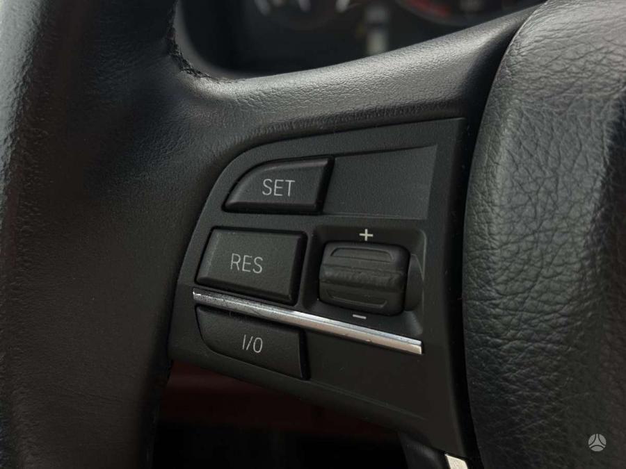 Black BMW 530 Gran Turismo 2010 in Kaunas, with an engine capacity of 3.00 L and mileage of 373 thousand km for 9999 €, photo 20 on AUTOMOTO.COM.LV