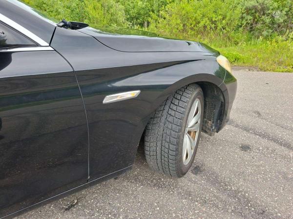 Black BMW 530 Gran Turismo 2010 in Visaginas, with an engine capacity of 2.99 L and mileage of 350 thousand km for 5999 €, photo 5 on AUTOMOTO.COM.LV