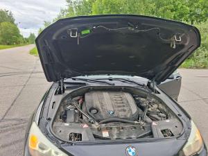 Black BMW 530 Gran Turismo 2010 in Visaginas, with an engine capacity of 2.99 L and mileage of 350 thousand km for 5999 €, photo 11 on AUTOMOTO.COM.LV