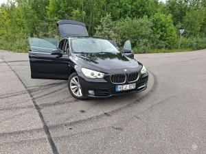 Black BMW 530 Gran Turismo 2010 in Visaginas, with an engine capacity of 2.99 L and mileage of 350 thousand km for 5999 €, photo 16 on AUTOMOTO.COM.LV