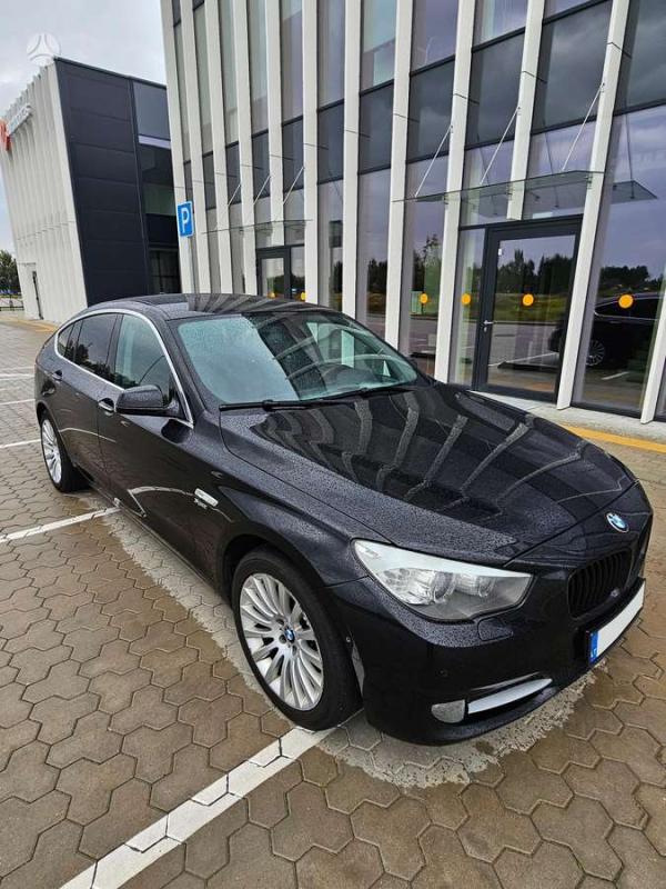Melns BMW 530 Gran Turismo 2010 Viļņa, ar dzinēja tilpumu 2.99 L un nobraukumu 380 tūkst. km par 8400 €, foto 5 vietnē AUTOMOTO.COM.LV
