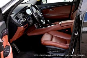 Black BMW 530 Gran Turismo 2010 in Kretinga, with an engine capacity of 2.99 L and mileage of 259 thousand km for 9799 €, photo 20 on AUTOMOTO.COM.LV
