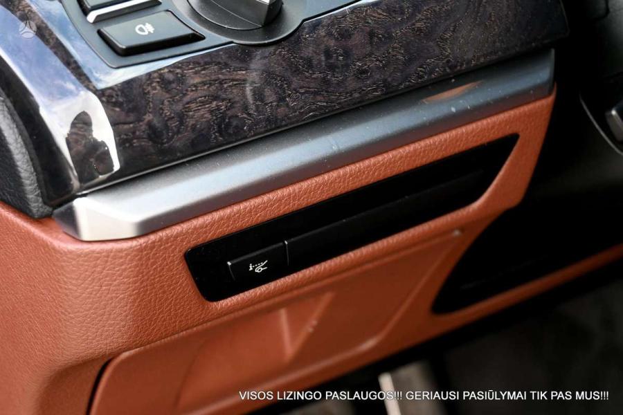 Black BMW 530 Gran Turismo 2010 in Kretinga, with an engine capacity of 2.99 L and mileage of 259 thousand km for 9799 €, photo 25 on AUTOMOTO.COM.LV