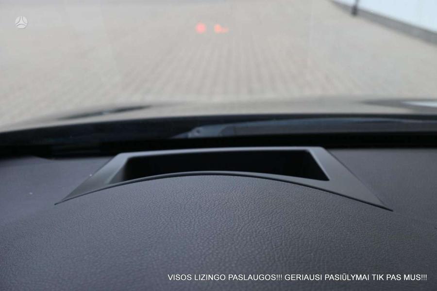 Black BMW 530 Gran Turismo 2010 in Kretinga, with an engine capacity of 2.99 L and mileage of 259 thousand km for 9799 €, photo 38 on AUTOMOTO.COM.LV
