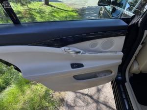 Melns BMW 530 Gran Turismo 2010 Marijampole, ar dzinēja tilpumu 3.00 L un nobraukumu 360 tūkst. km par 6700 €, foto 12 vietnē AUTOMOTO.COM.LV