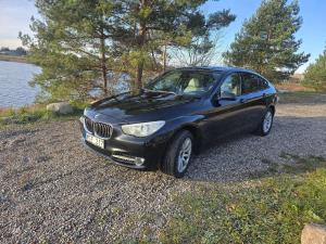 Black BMW 530 Gran Turismo 2011 in Klaipeda, with an engine capacity of 2.99 L and mileage of 260 thousand km for 9500 €, photo  on AUTOMOTO.COM.LV