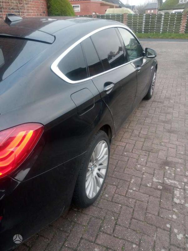 Black BMW 530 Gran Turismo 2011 in Klaipeda, with an engine capacity of 2.99 L and mileage of 280 thousand km for 10000 €, photo 9 on AUTOMOTO.COM.LV