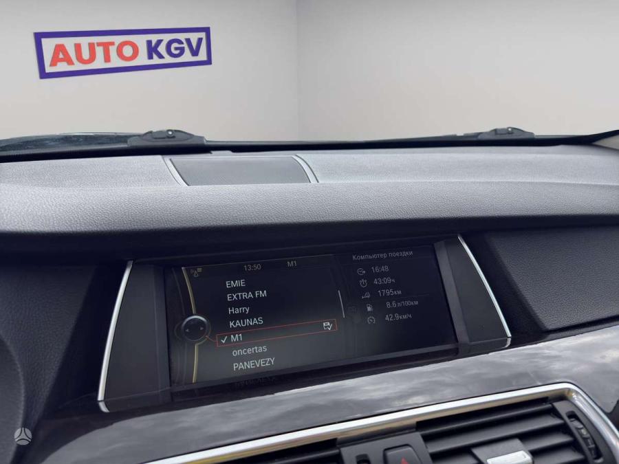 Melns BMW 530 Gran Turismo 2011 Kauņa, ar dzinēja tilpumu 3.00 L un nobraukumu 380 tūkst. km par 9299 €, foto 19 vietnē AUTOMOTO.COM.LV