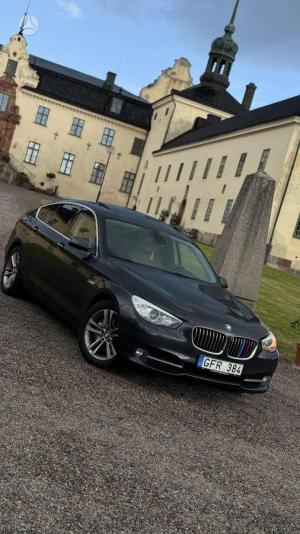 Melns BMW 530 Gran Turismo 2011 Kauņa, ar dzinēja tilpumu 2.99 L un nobraukumu 320 tūkst. km par 8499 €, foto 3 vietnē AUTOMOTO.COM.LV