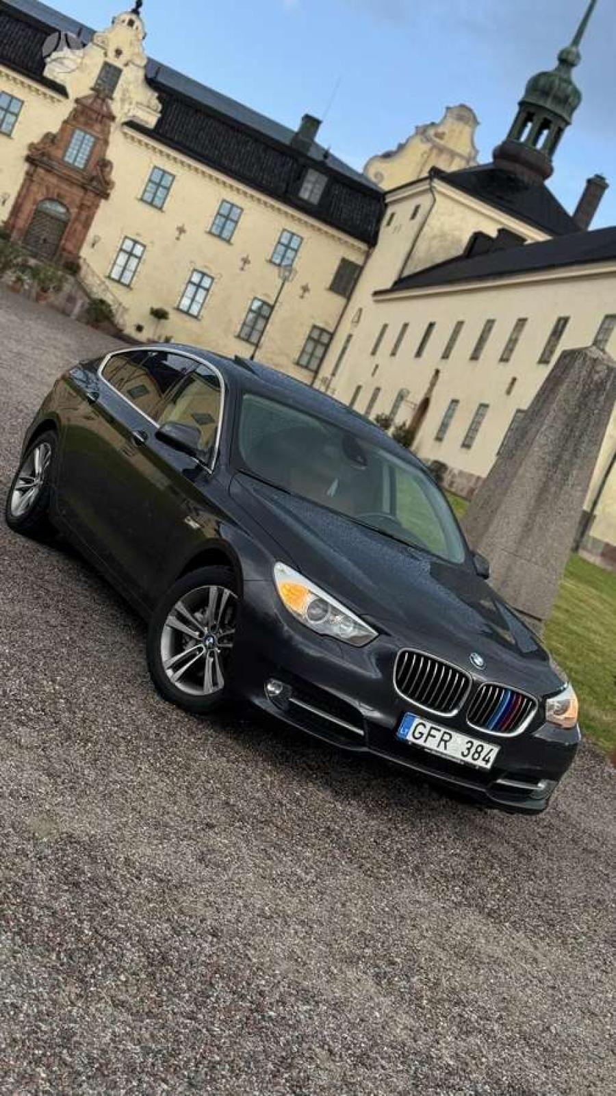 Melns BMW 530 Gran Turismo 2011 Kauņa, ar dzinēja tilpumu 2.99 L un nobraukumu 320 tūkst. km par 8499 €, foto 10 vietnē AUTOMOTO.COM.LV