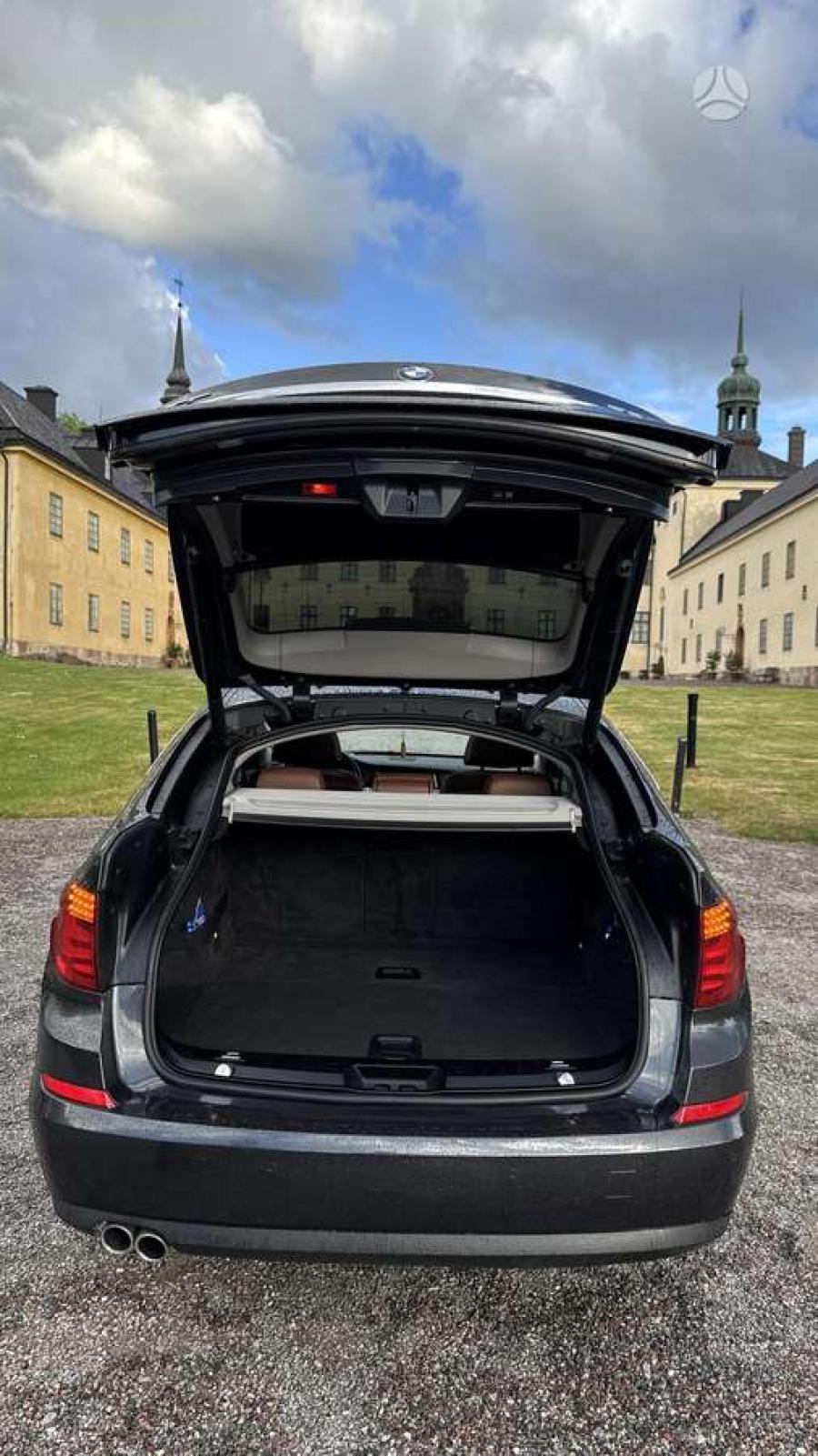 Melns BMW 530 Gran Turismo 2011 Kauņa, ar dzinēja tilpumu 2.99 L un nobraukumu 320 tūkst. km par 8499 €, foto 35 vietnē AUTOMOTO.COM.LV