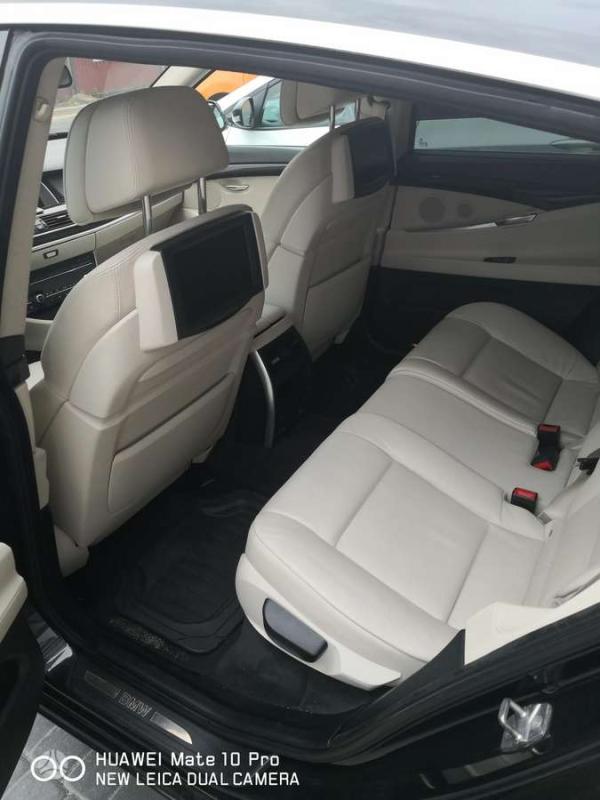 Black BMW 530 Gran Turismo 2011 in Klaipeda, with an engine capacity of 2.99 L and mileage of 286 thousand km for 9000 €, photo 6 on AUTOMOTO.COM.LV