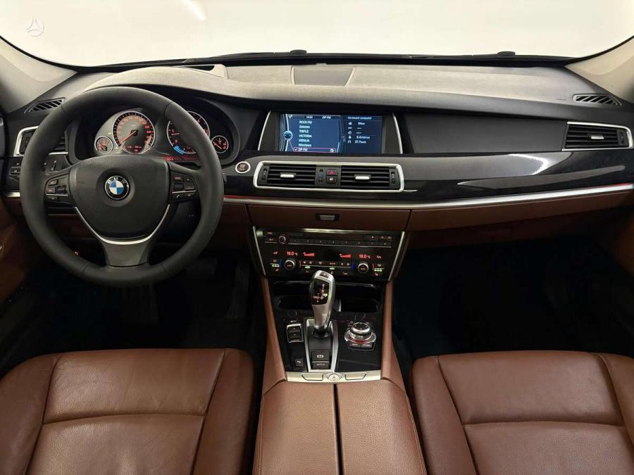 Melns BMW 530 Gran Turismo 2012 Marijampole, ar dzinēja tilpumu 2.99 L un nobraukumu 273 tūkst. km par 8999 €, foto 13 vietnē AUTOMOTO.COM.LV
