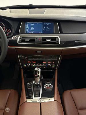 Melns BMW 530 Gran Turismo 2012 Marijampole, ar dzinēja tilpumu 2.99 L un nobraukumu 273 tūkst. km par 8999 €, foto 17 vietnē AUTOMOTO.COM.LV