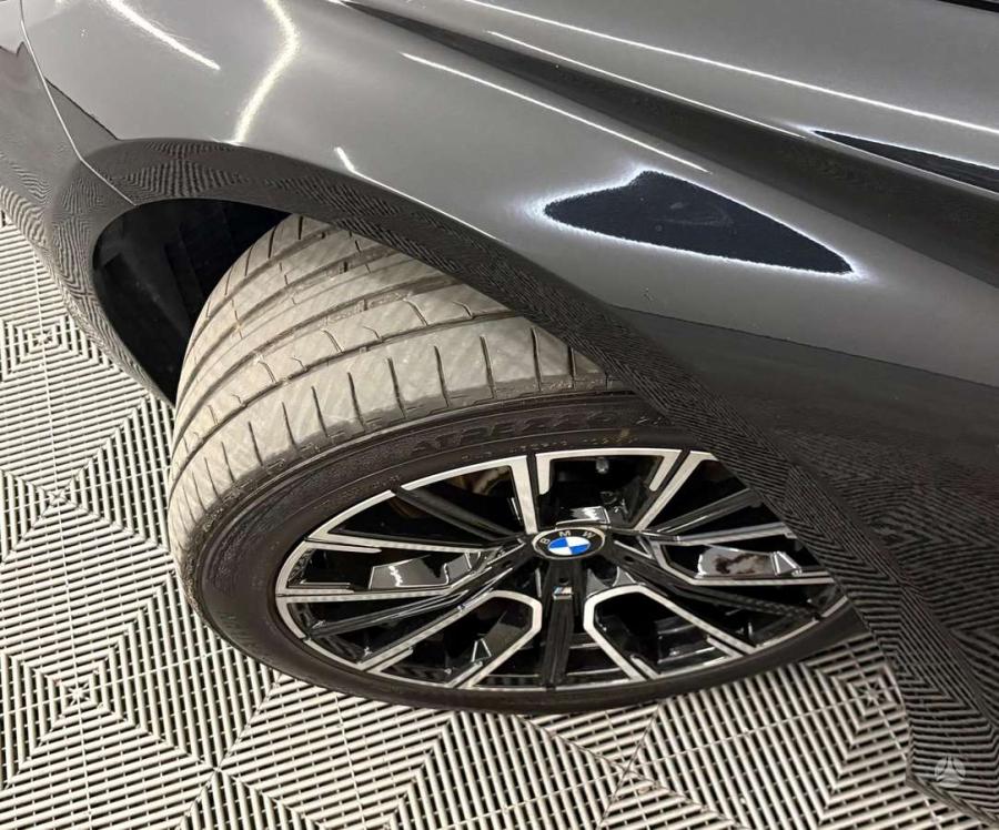 Melns BMW 530 Gran Turismo 2012 Marijampole, ar dzinēja tilpumu 2.99 L un nobraukumu 273 tūkst. km par 8999 €, foto 19 vietnē AUTOMOTO.COM.LV