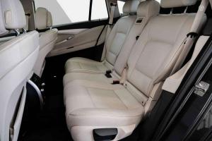 Черный БМВ 530 Gran Turismo 2012 в Каунас, объемом двигателя 3.00 л и пробегом 233 тыс. км за 10490 €, фото 9 на AUTOMOTO.COM.LV