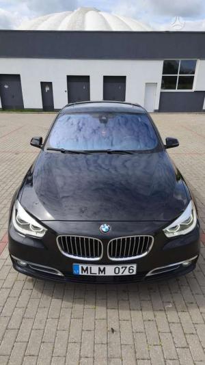 Black BMW 530 Gran Turismo 2014 in Elektrenai, with an engine capacity of 2.99 L and mileage of 280 thousand km for 13999 €, photo 4 on AUTOMOTO.COM.LV