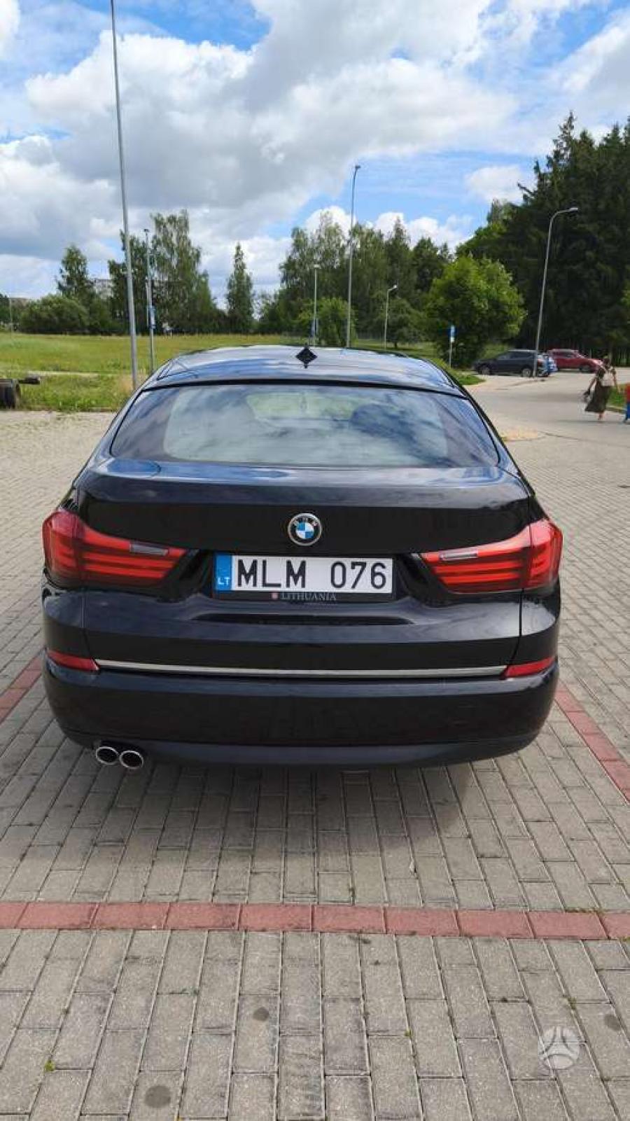 Black BMW 530 Gran Turismo 2014 in Elektrenai, with an engine capacity of 2.99 L and mileage of 280 thousand km for 13999 €, photo 9 on AUTOMOTO.COM.LV