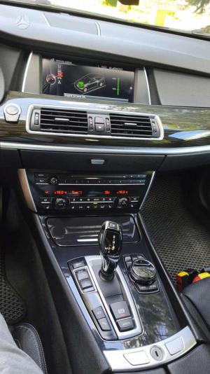 Black BMW 530 Gran Turismo 2014 in Elektrenai, with an engine capacity of 2.99 L and mileage of 280 thousand km for 13999 €, photo 20 on AUTOMOTO.COM.LV