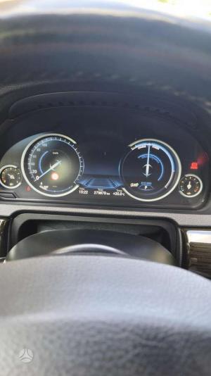Black BMW 530 Gran Turismo 2014 in Elektrenai, with an engine capacity of 2.99 L and mileage of 280 thousand km for 13999 €, photo 23 on AUTOMOTO.COM.LV