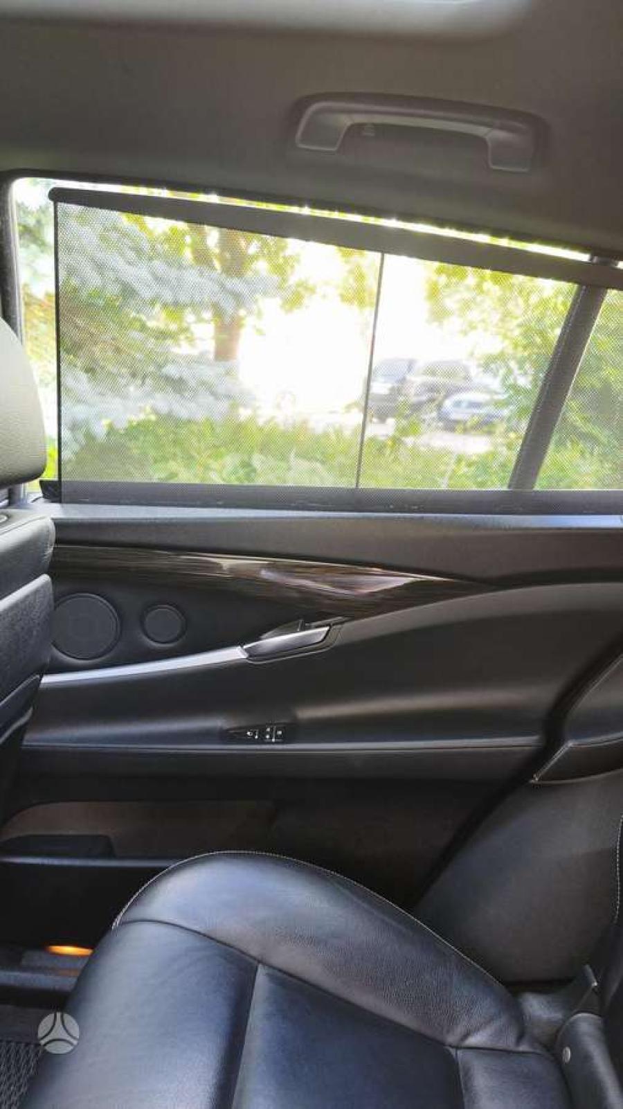 Black BMW 530 Gran Turismo 2014 in Elektrenai, with an engine capacity of 2.99 L and mileage of 280 thousand km for 13999 €, photo 29 on AUTOMOTO.COM.LV