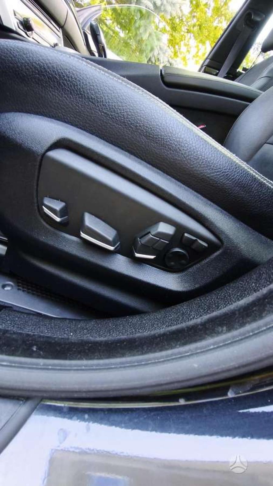 Black BMW 530 Gran Turismo 2014 in Elektrenai, with an engine capacity of 2.99 L and mileage of 280 thousand km for 13999 €, photo 37 on AUTOMOTO.COM.LV