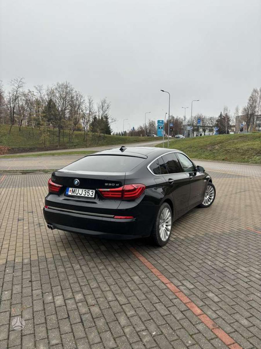 Черный БМВ 530 Gran Turismo 2014 в Ионава, объемом двигателя 3.00 л и пробегом 243 тыс. км за 13300 €, фото 6 на AUTOMOTO.COM.LV