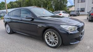 Black BMW 530 Gran Turismo 2015 in Utena, with an engine capacity of 2.99 L and mileage of 245 thousand km for 12100 €, photo 8 on AUTOMOTO.COM.LV