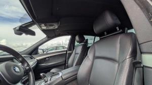 Black BMW 530 Gran Turismo 2015 in Utena, with an engine capacity of 2.99 L and mileage of 245 thousand km for 12100 €, photo 15 on AUTOMOTO.COM.LV
