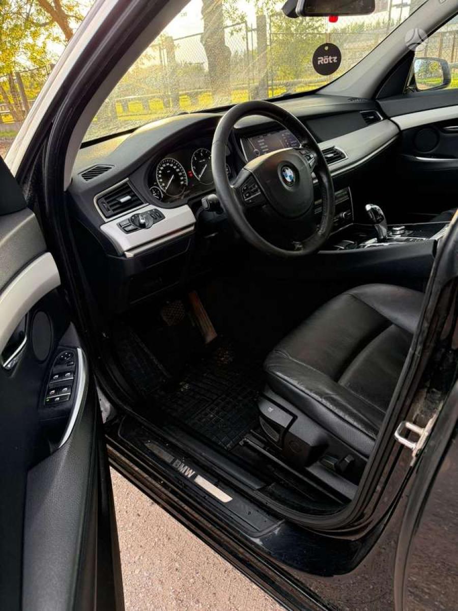 Melns BMW 530 Gran Turismo 2010 Panevēža, ar dzinēja tilpumu 3.00 L un nobraukumu 256 tūkst. km par 6000 €, foto 8 vietnē AUTOMOTO.COM.LV