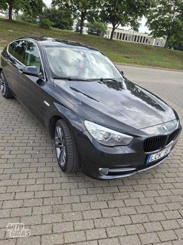 Melns BMW 530 Gran Turismo 2012 Jonava, ar dzinēja tilpumu 3.00 L un nobraukumu 322 tūkst. km par 9850 €, foto 3 vietnē AUTOMOTO.COM.LV