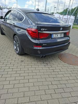 Black BMW 530 Gran Turismo 2012 in Jonava, with an engine capacity of 3.00 L and mileage of 322 thousand km for 9850 €, photo 16 on AUTOMOTO.COM.LV