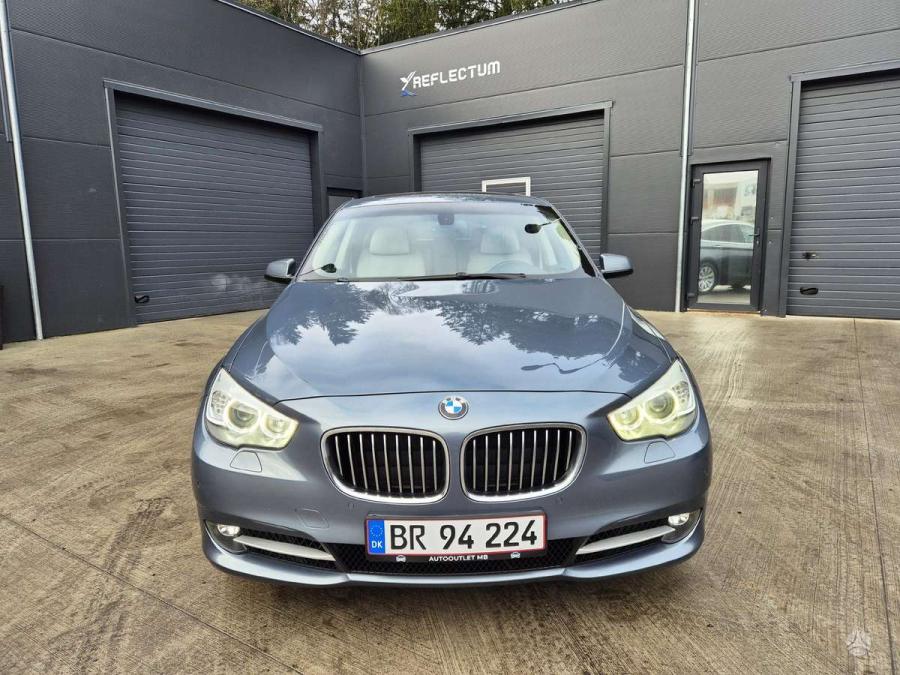 Blue BMW 530 Gran Turismo 2010 in Utena, with an engine capacity of 2.99 L and mileage of 278 thousand km for 7990 €, photo 5 on AUTOMOTO.COM.LV
