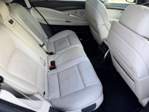Zils BMW 530 Gran Turismo 2010 Šauļi, ar dzinēja tilpumu 2.99 L un nobraukumu 420 tūkst. km par 7250 €, foto 14 vietnē AUTOMOTO.COM.LV