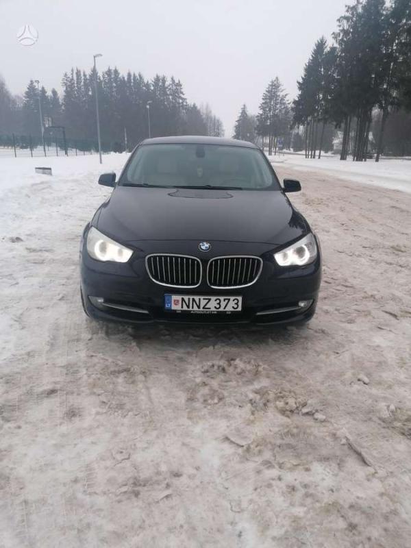 Zils BMW 530 Gran Turismo 2010 Šalčininkai, ar dzinēja tilpumu 2.99 L un nobraukumu 277 tūkst. km par 8700 €, foto 10 vietnē AUTOMOTO.COM.LV